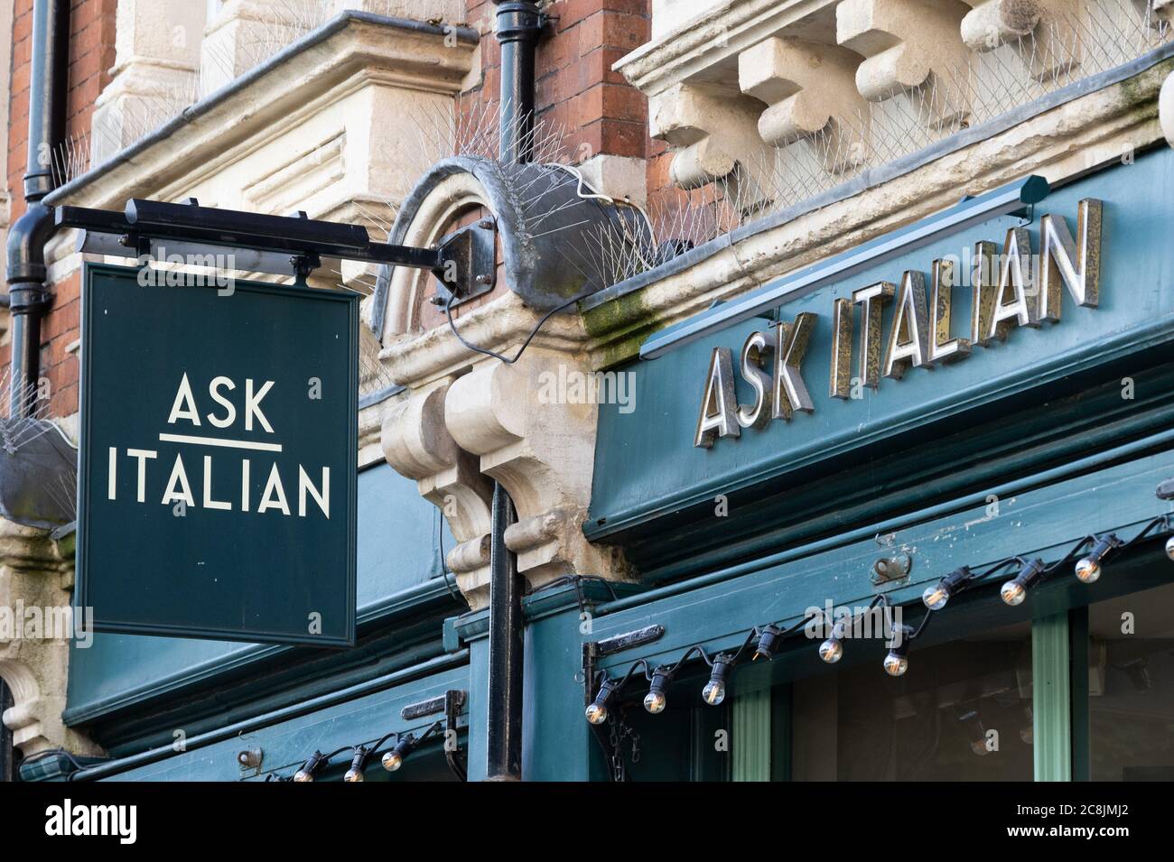 Ask italian restaurant sign hi-res stock photography and images - Alamy