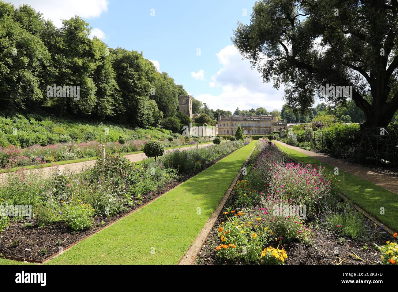 Dyrham park cotswolds hi-res stock photography and images - Alamy