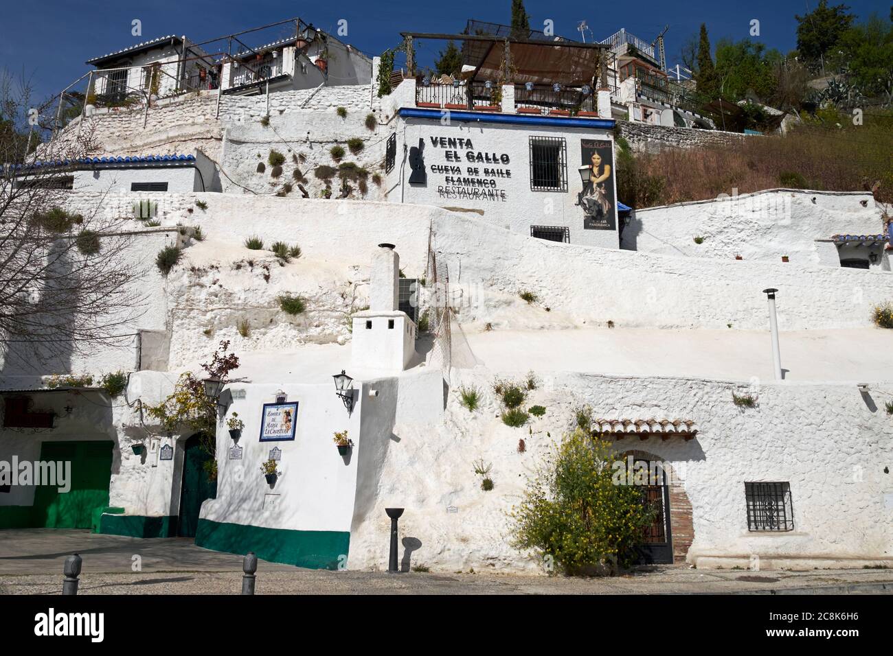 Cave dwelling andalucia gypsy hi-res stock photography and images - Alamy