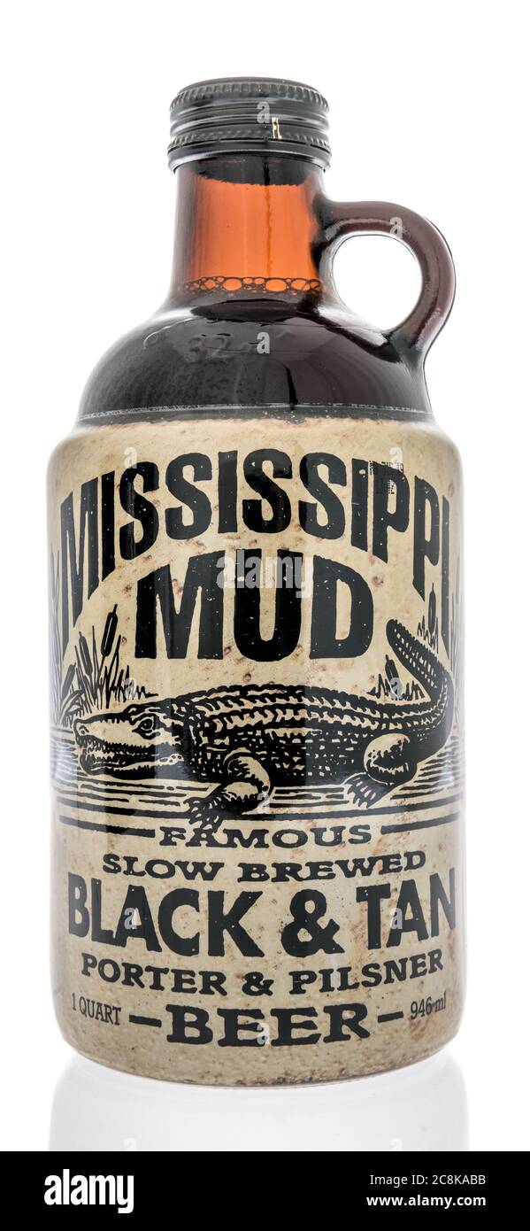 Winneconne, WI - 24 July 2020: A bottle of Mississippi mud famous slow ...