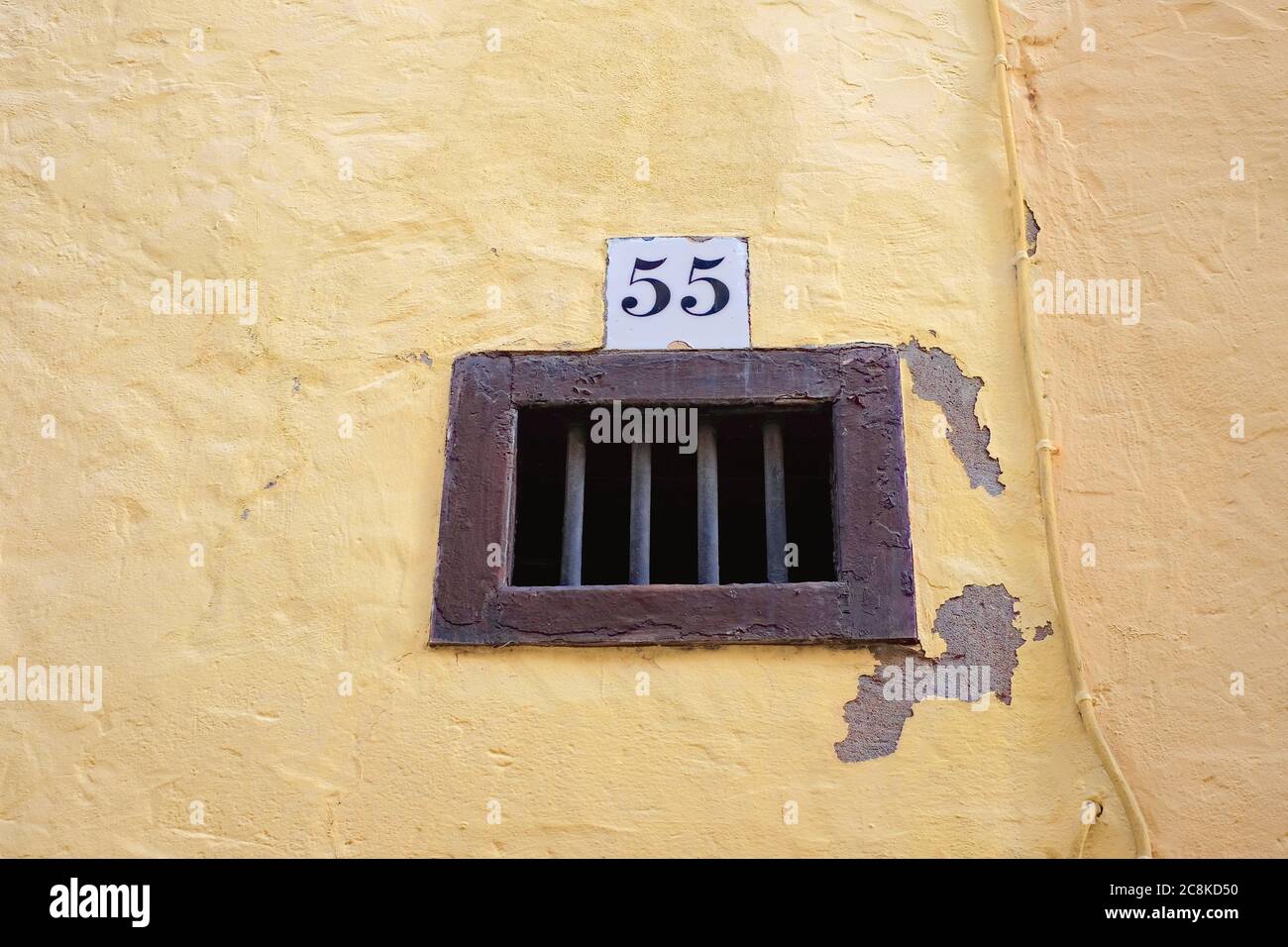 Empty prison cell hi-res stock photography and images - Alamy