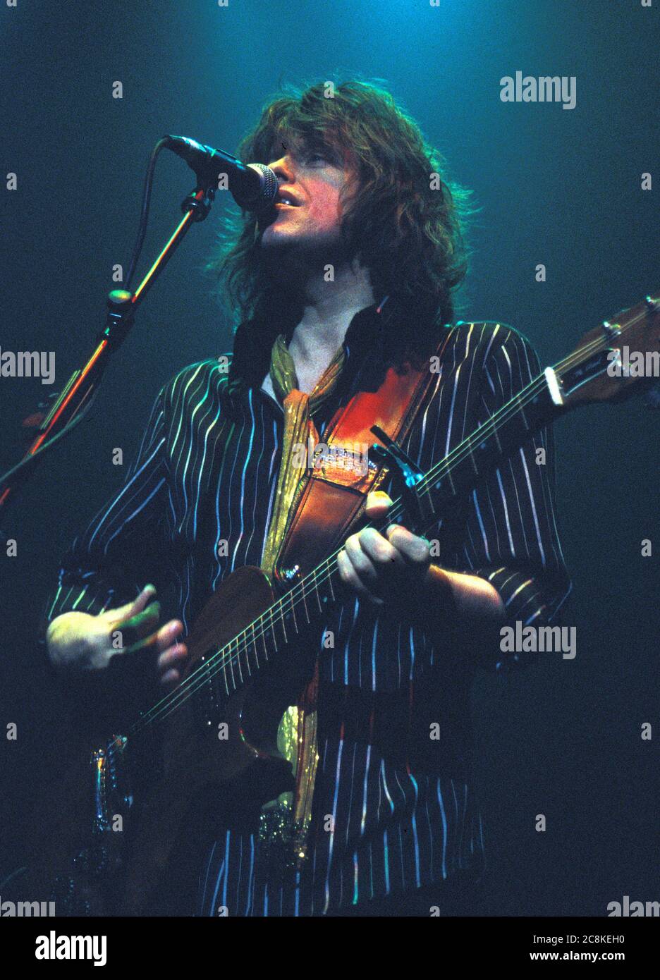 Mike scott musician hi-res stock photography and images - Alamy