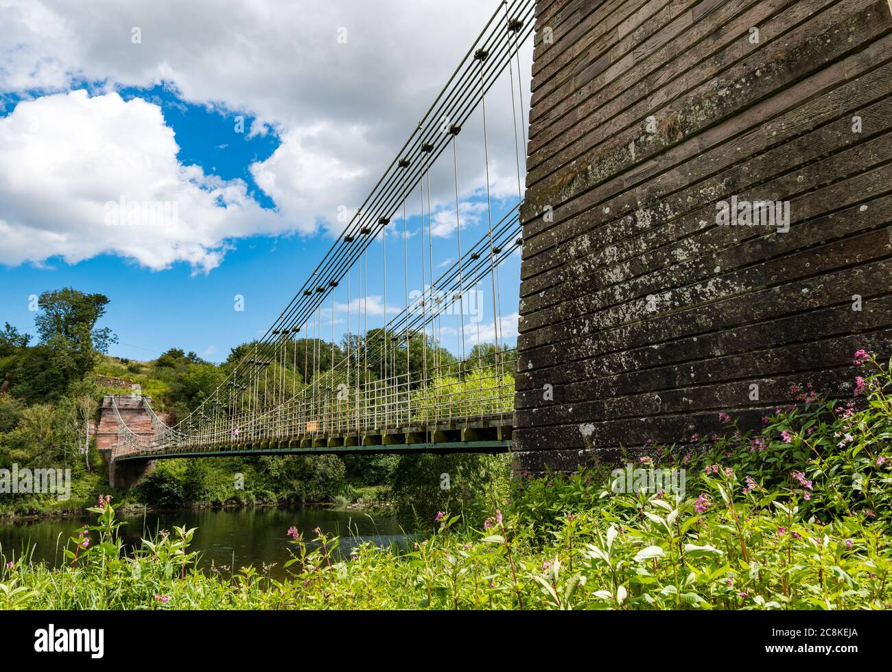 Union Suspension Bridge, 200 year old wrought iron chain bridge ...
