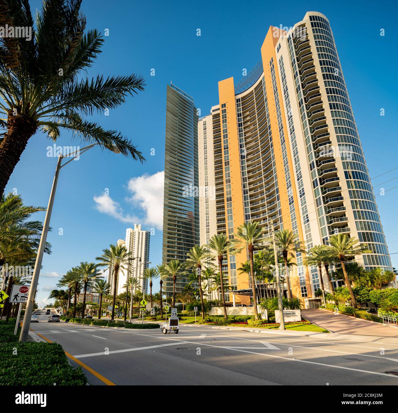 Photo of ocean hi-res stock photography and images - Alamy