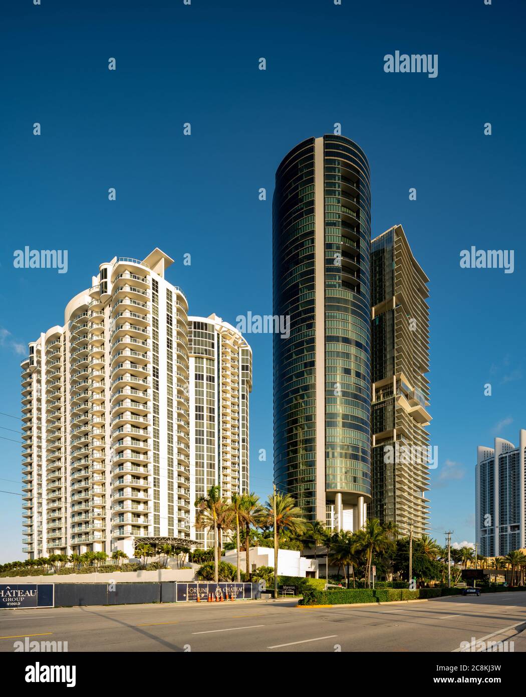Porsche design tower hi-res stock photography and images - Alamy