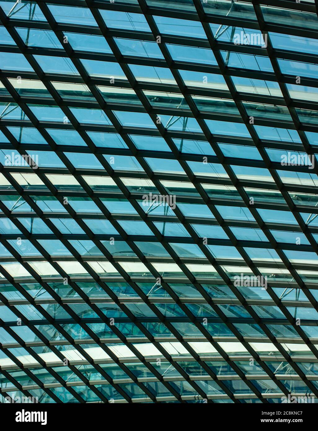 Curved glass ceiling hi-res stock photography and images - Alamy