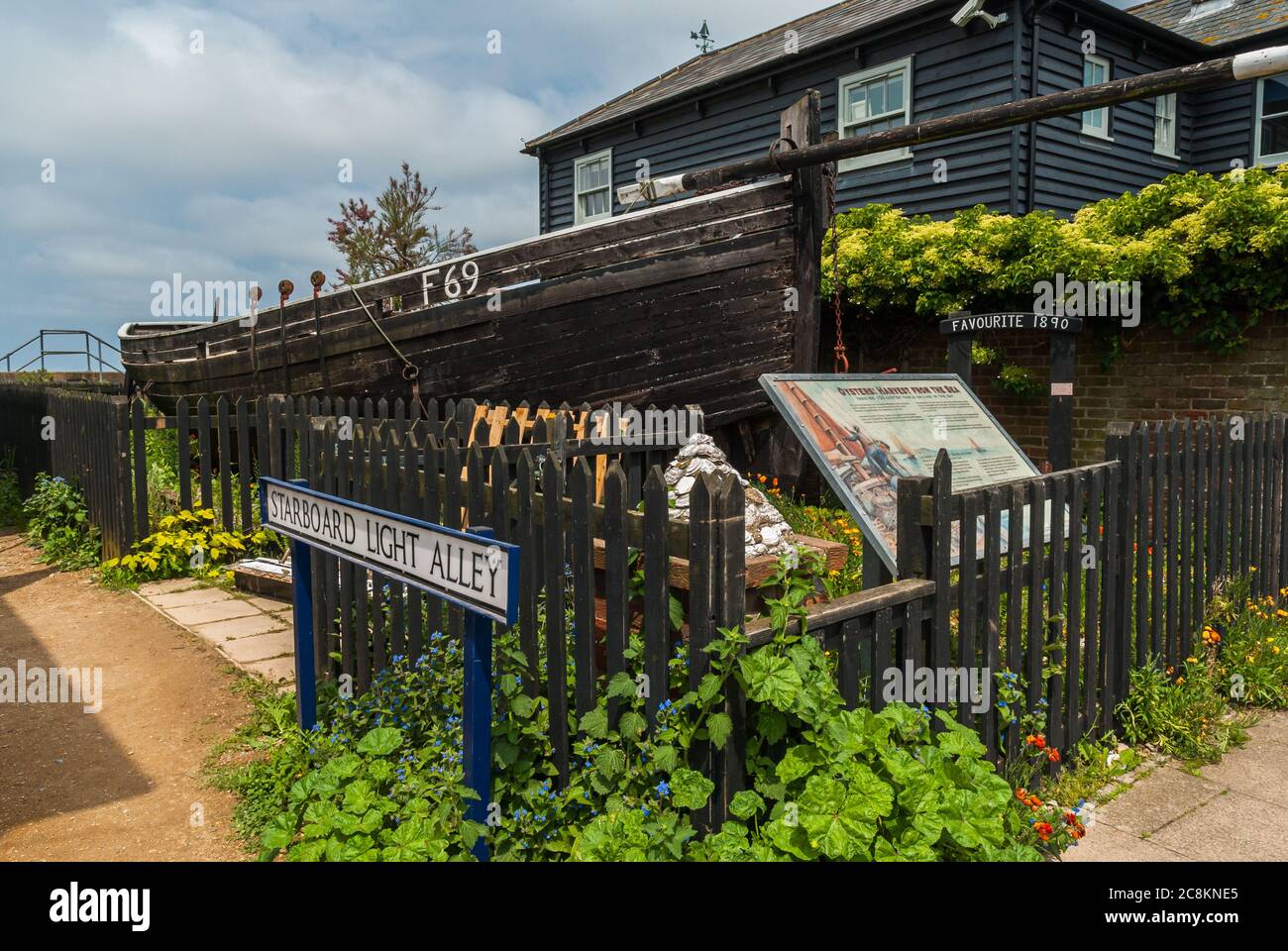 The Oyster boat, "Favourite" in Whitstable, Kent Stock Photo - Alamy