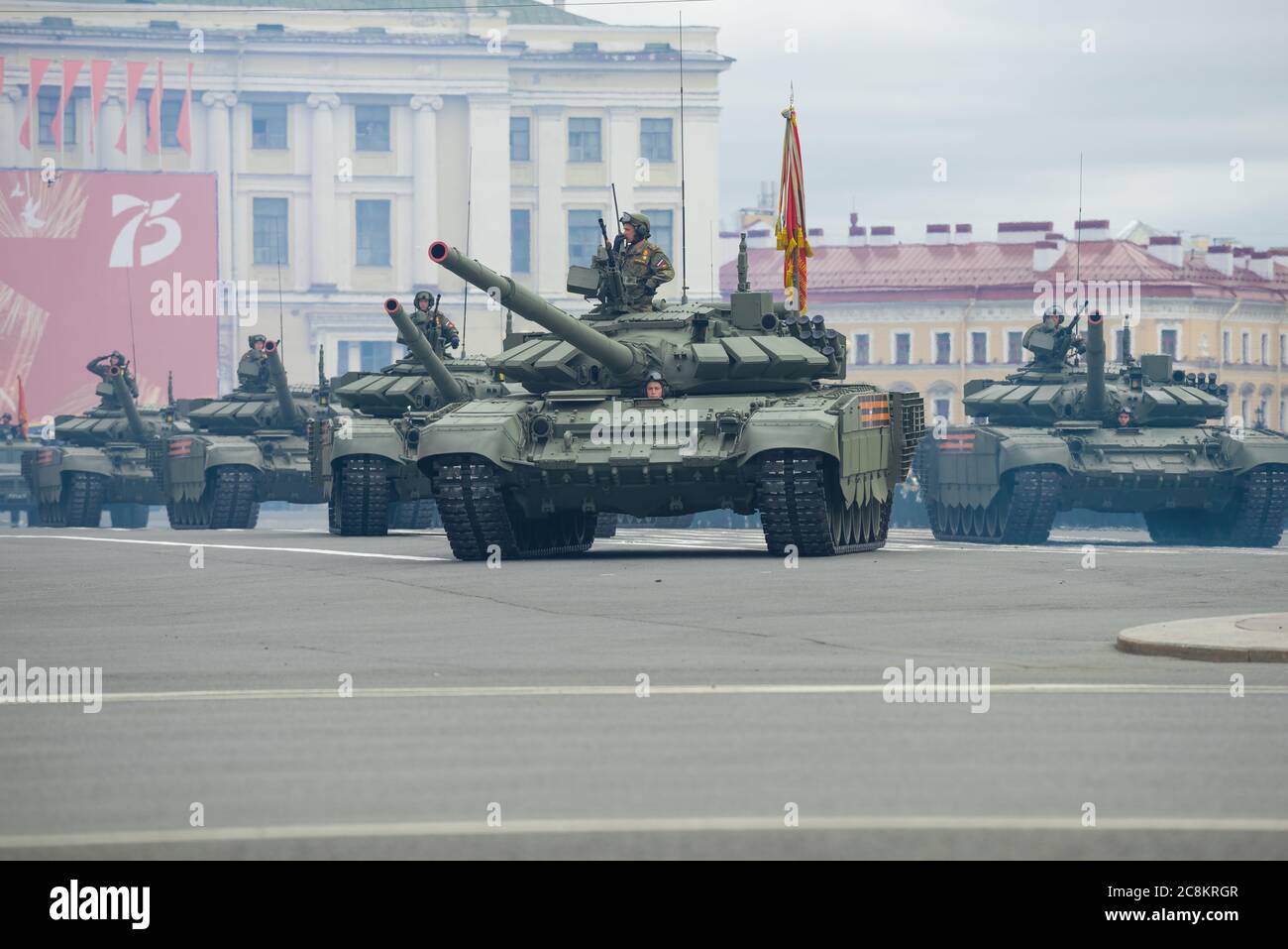 T 72 tanks hi-res stock photography and images - Alamy