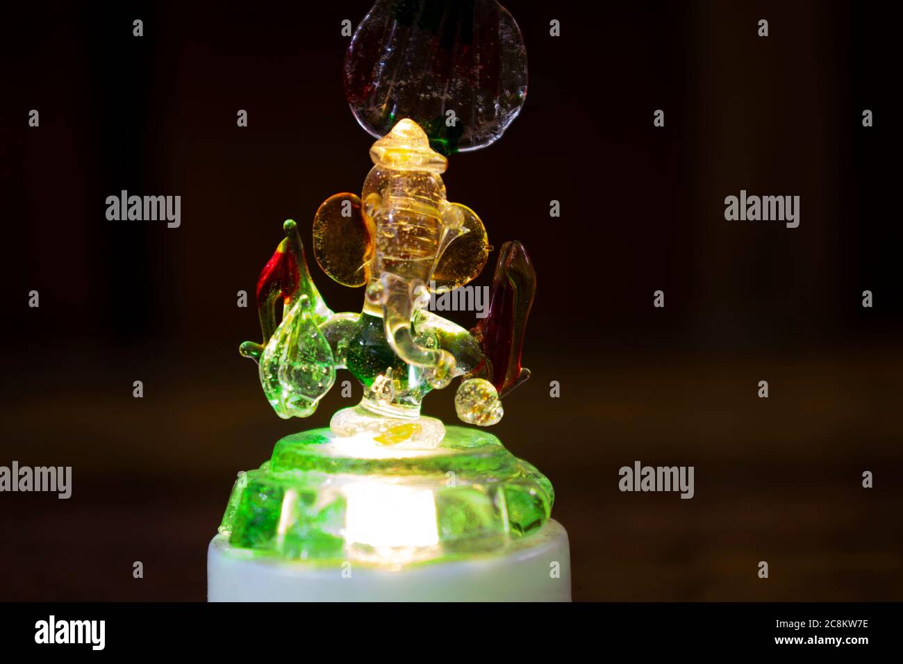 showpiece of the god ganesha made of crystals Stock Photo - Alamy