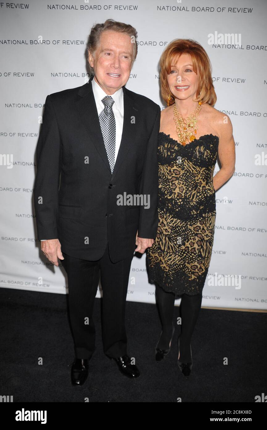 ***FILE PHOTO*** Regis Philbin Passes Away Aged 88. Regis Philbin and ...