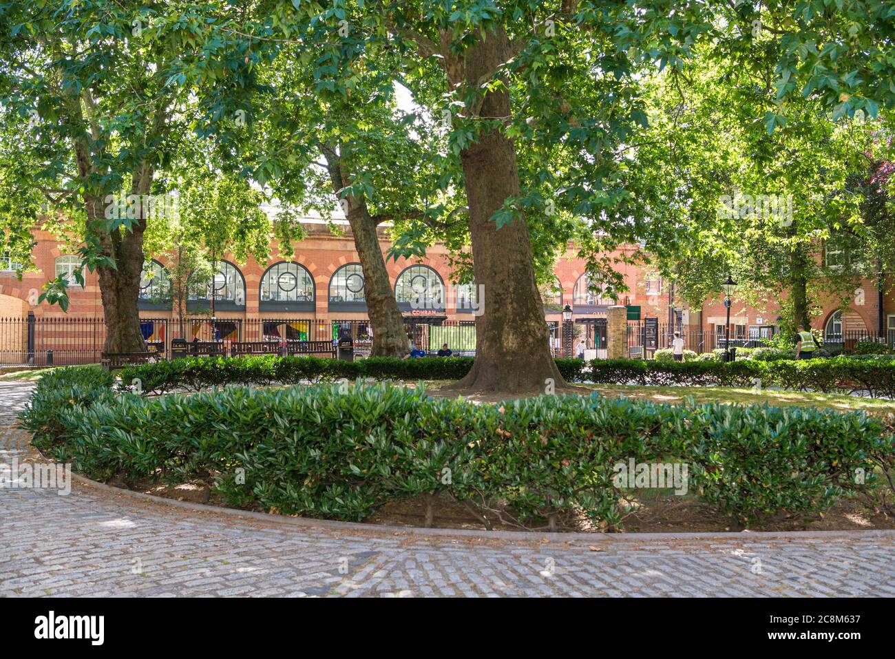 People passing through and relaxing in St. Marylebone Parish Church ...