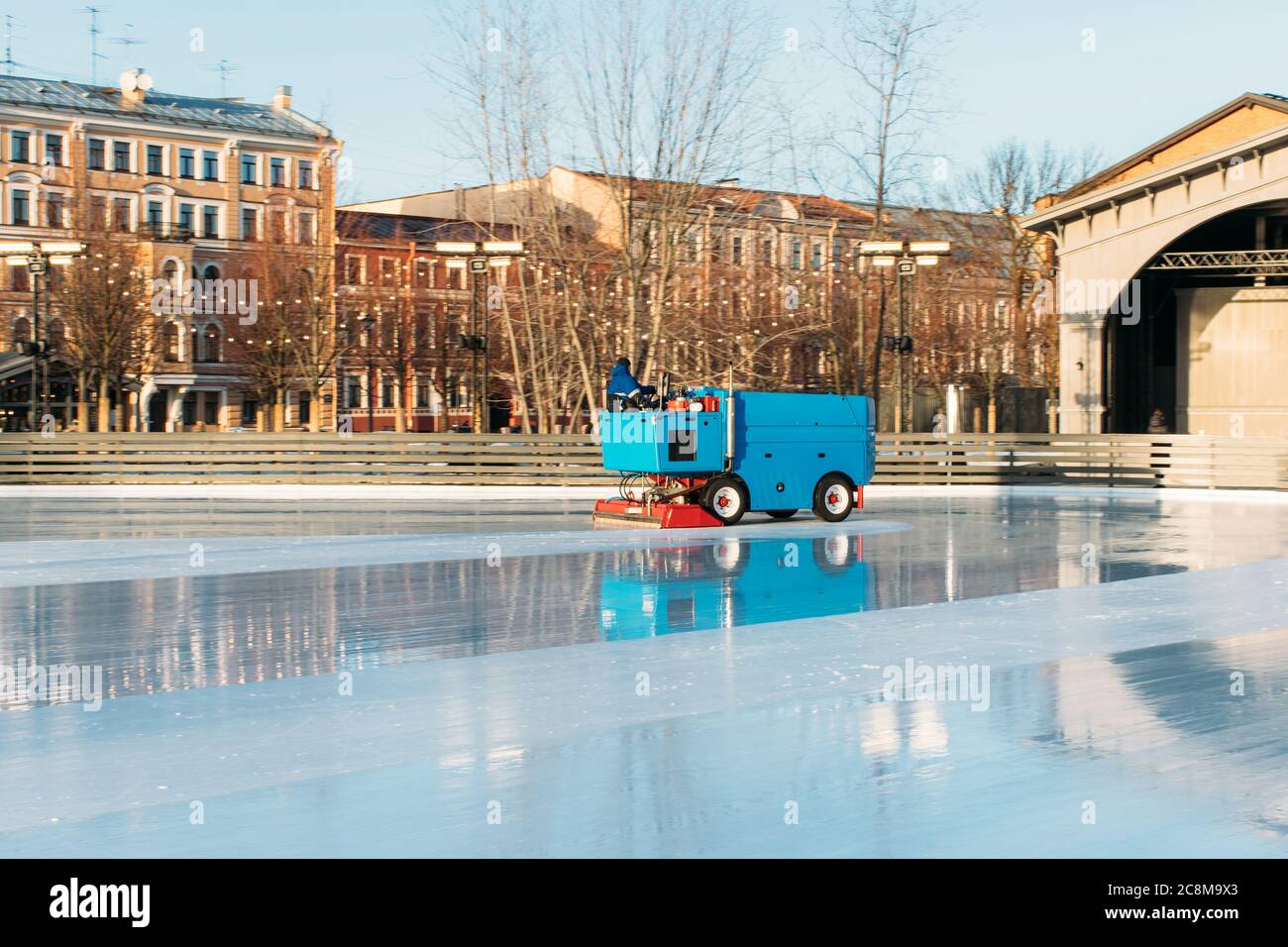 Ice resurfacing machine hi-res stock photography and images - Alamy