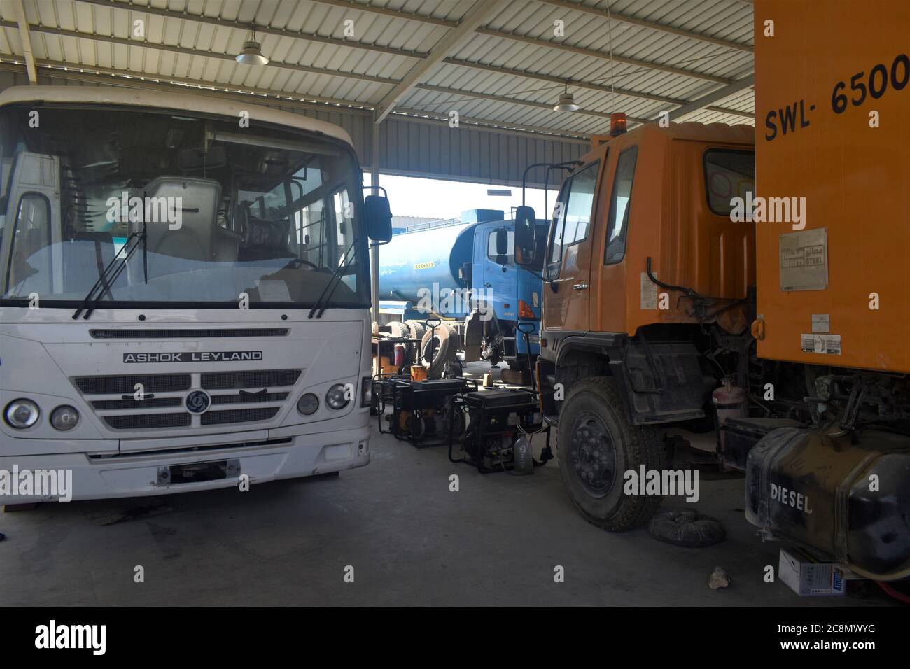 Automobile parts in the workshop and service station Stock Photo - Alamy