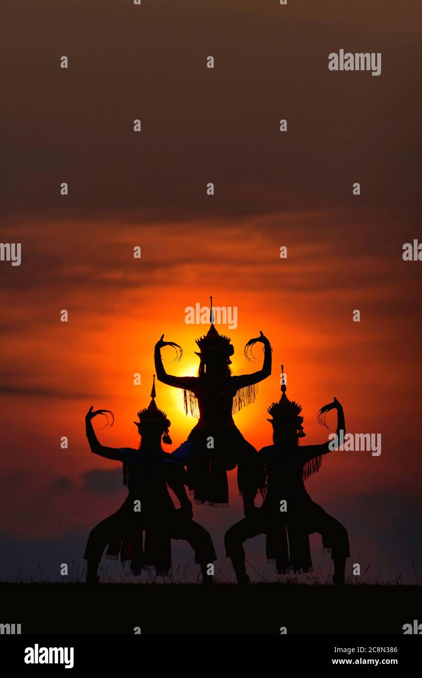 Manohra dance hi-res stock photography and images - Alamy