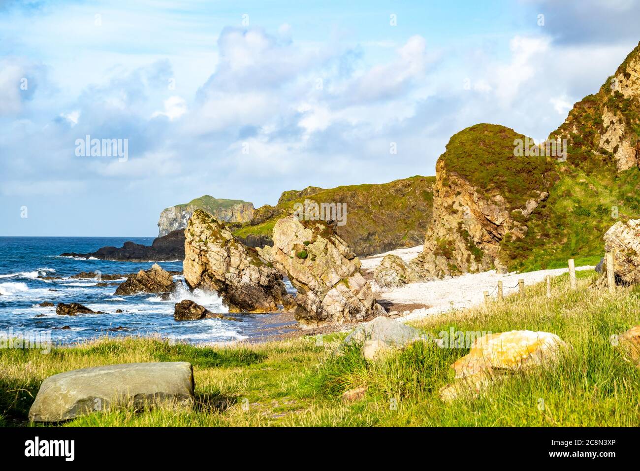 The beautiful coast at Maling Well, Inishowen - County Donegal, Ireland ...