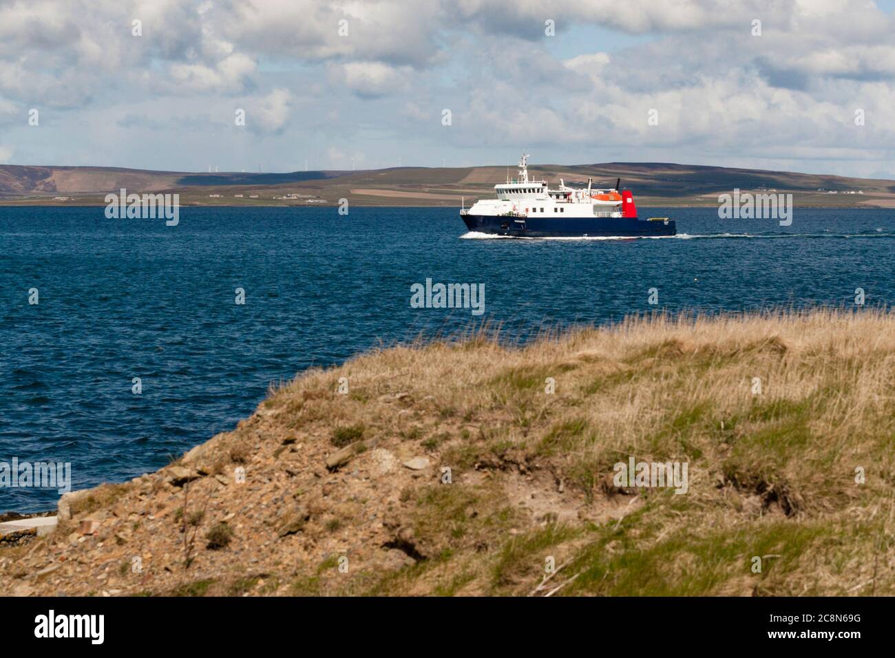 Orkney ferries hi-res stock photography and images - Alamy