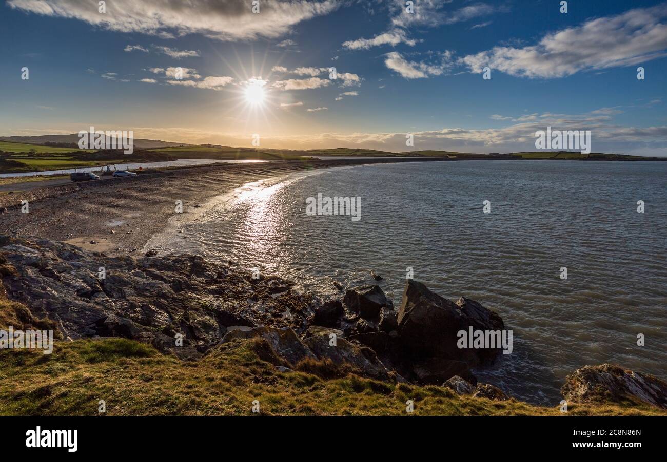 Cemlyn bay anglesey hi-res stock photography and images - Alamy