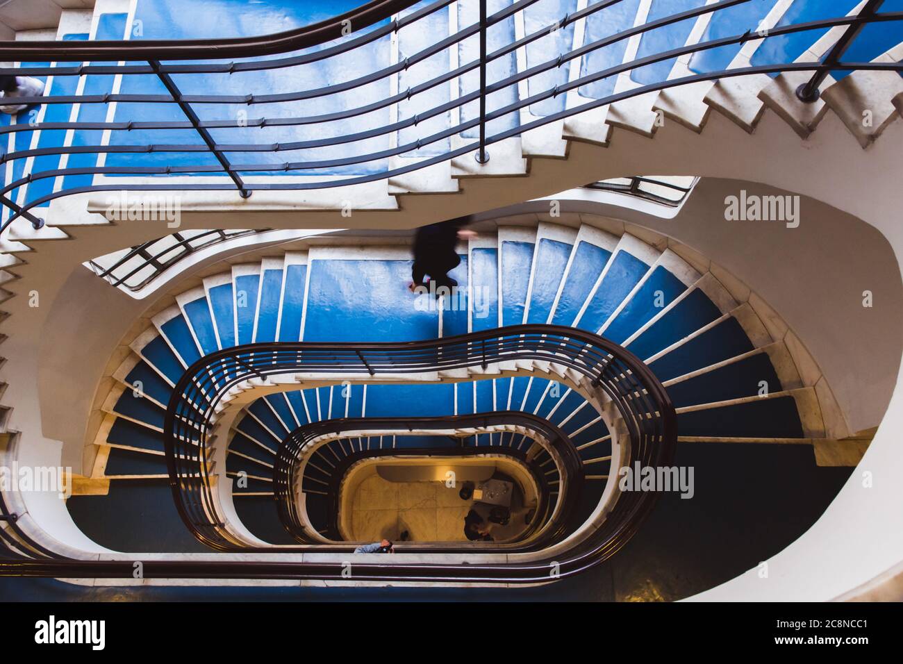 100 building design construction hi-res stock photography and images ...