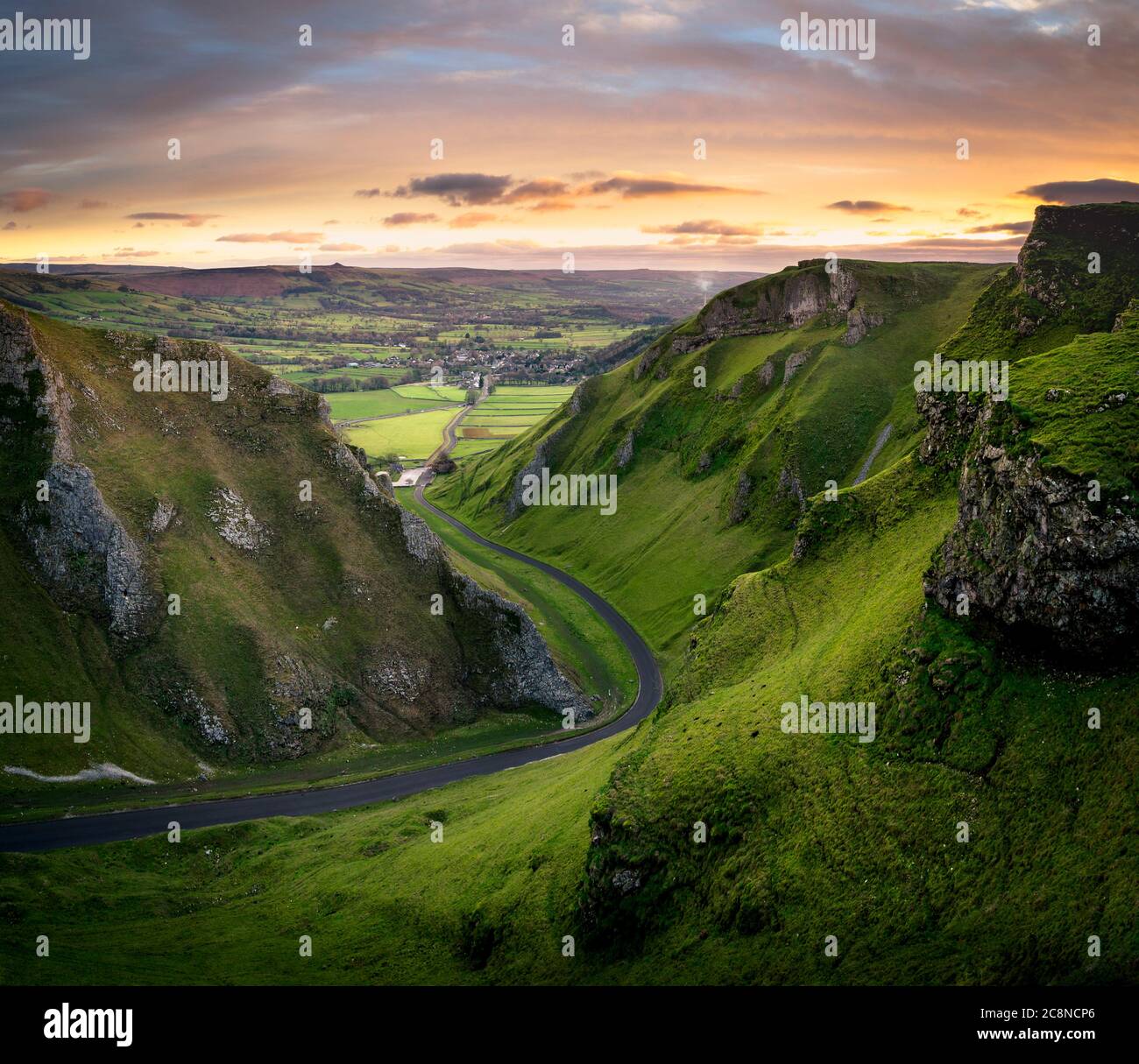 Winnats pass hi-res stock photography and images - Alamy