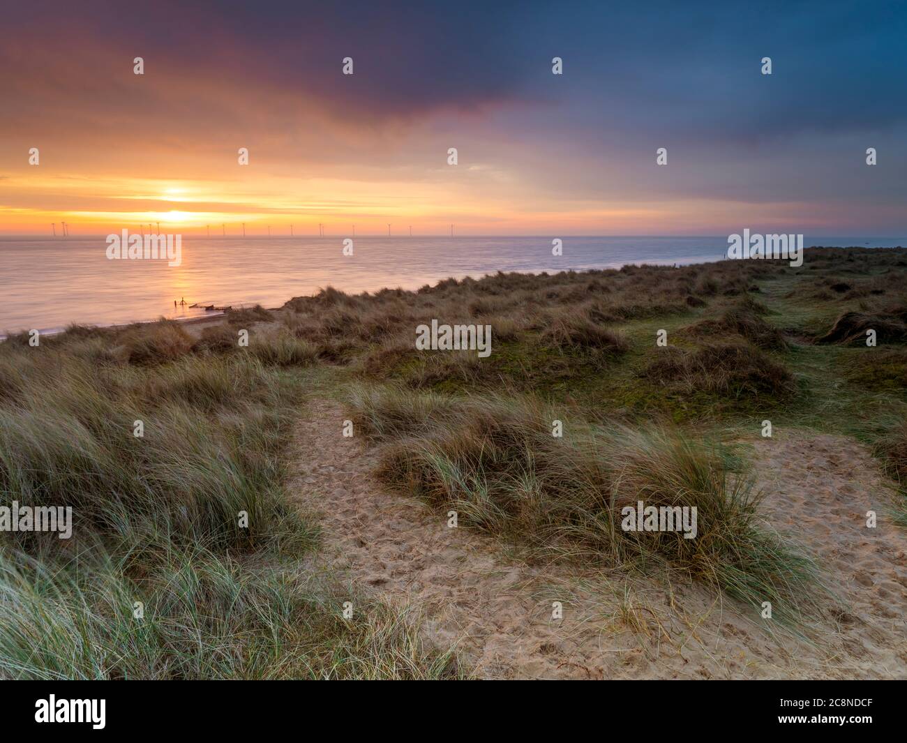 Caister beach hi-res stock photography and images - Alamy