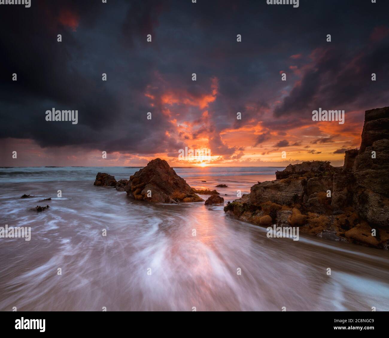 Firery sky hi-res stock photography and images - Alamy