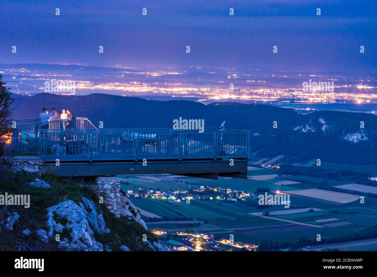 Naturpark Hohe Wand: observation platform Skywalk, people, view to ...