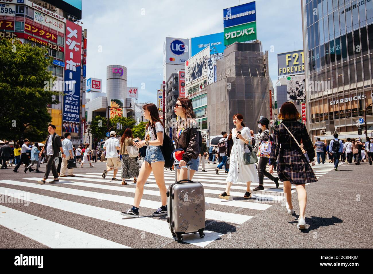 Shibuya Crossing Tokyo Japan Stock Photo - Alamy
