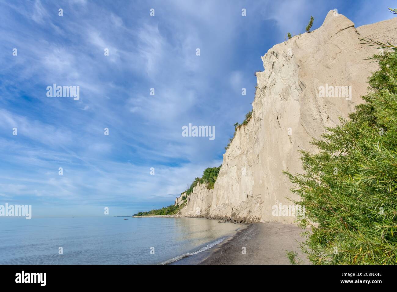 Scarborough bluffs park toronto hi-res stock photography and images - Alamy