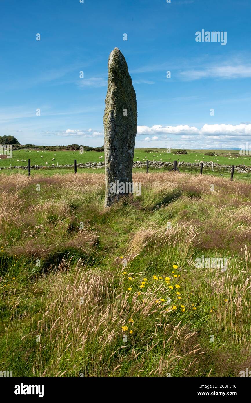 Standing stone alignment hi-res stock photography and images - Alamy