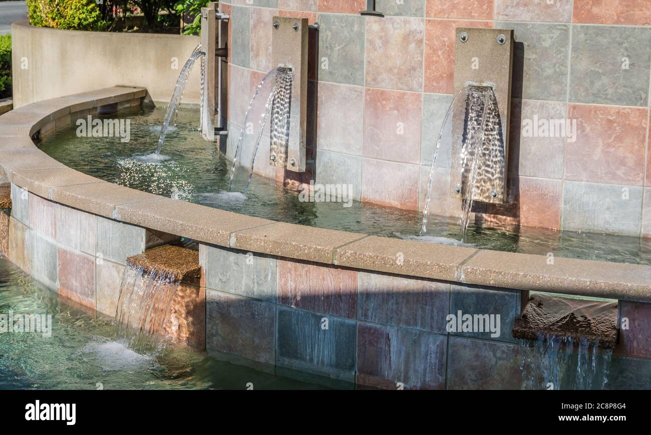 Multiple fountain outlets hi-res stock photography and images - Alamy