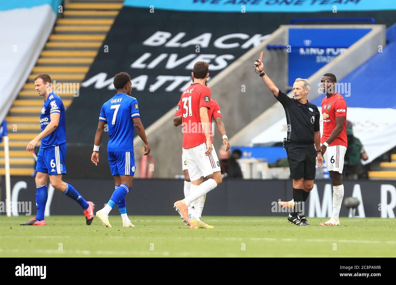 Straight red card hi-res stock photography and images - Alamy