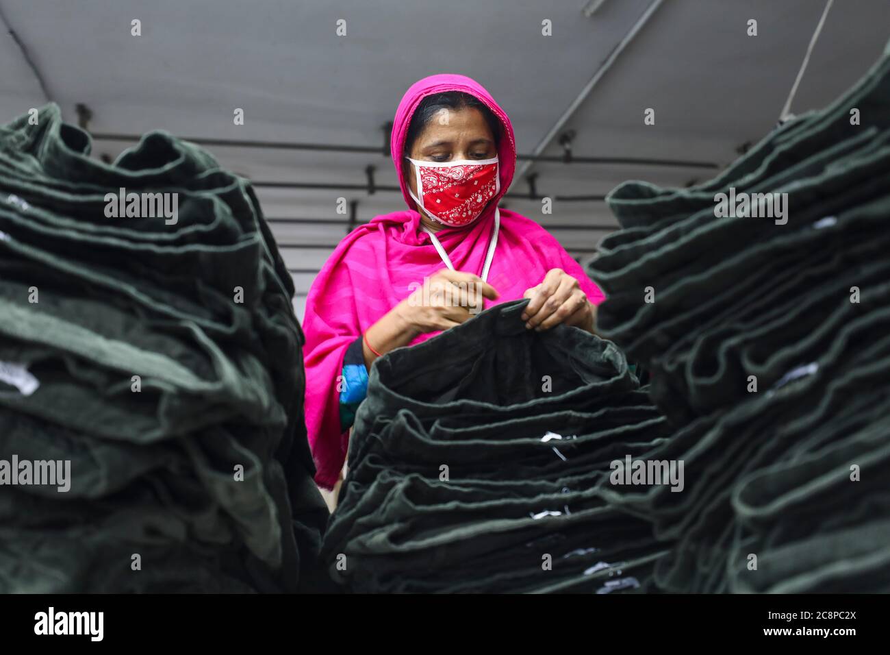 Bangladesh ready made garments hi-res stock photography and images - Alamy
