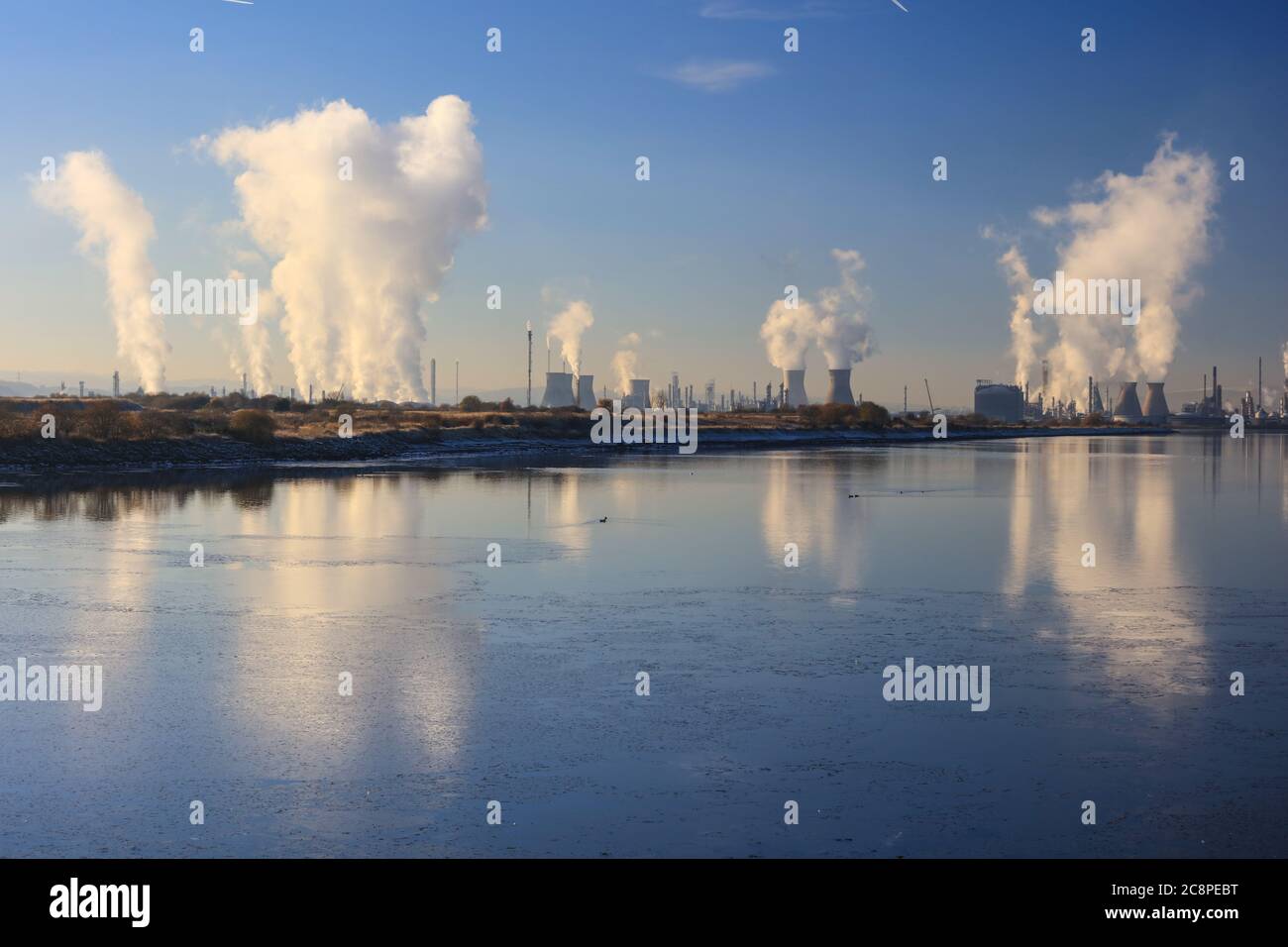 Grangemouth Petrochemical Complex Stock Photo - Alamy