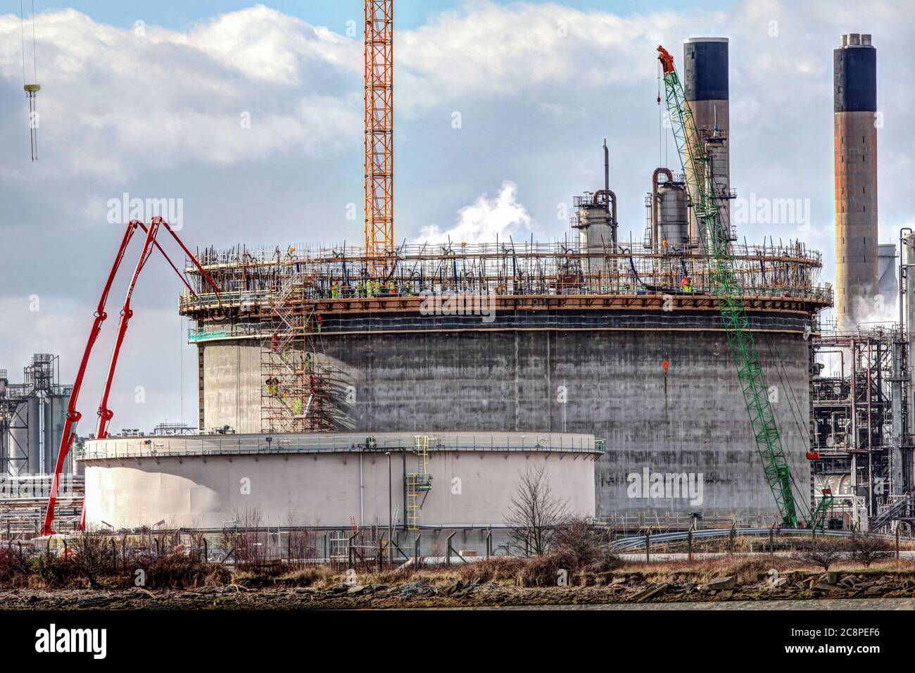 Grangemouth Petrochemical Complex Stock Photo - Alamy