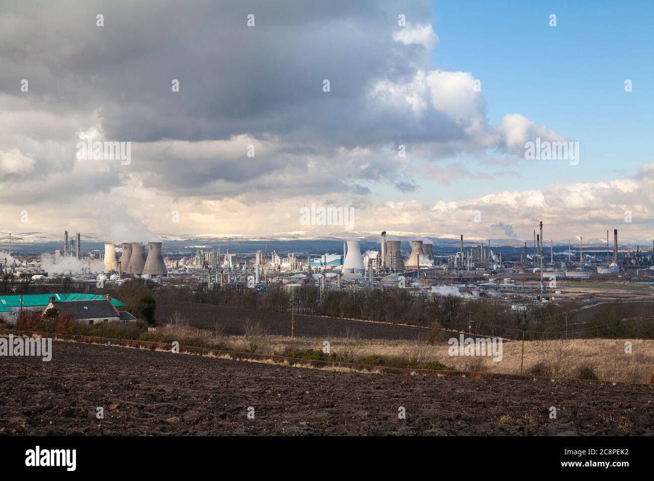 Grangemouth Petrochemical Complex Stock Photo - Alamy