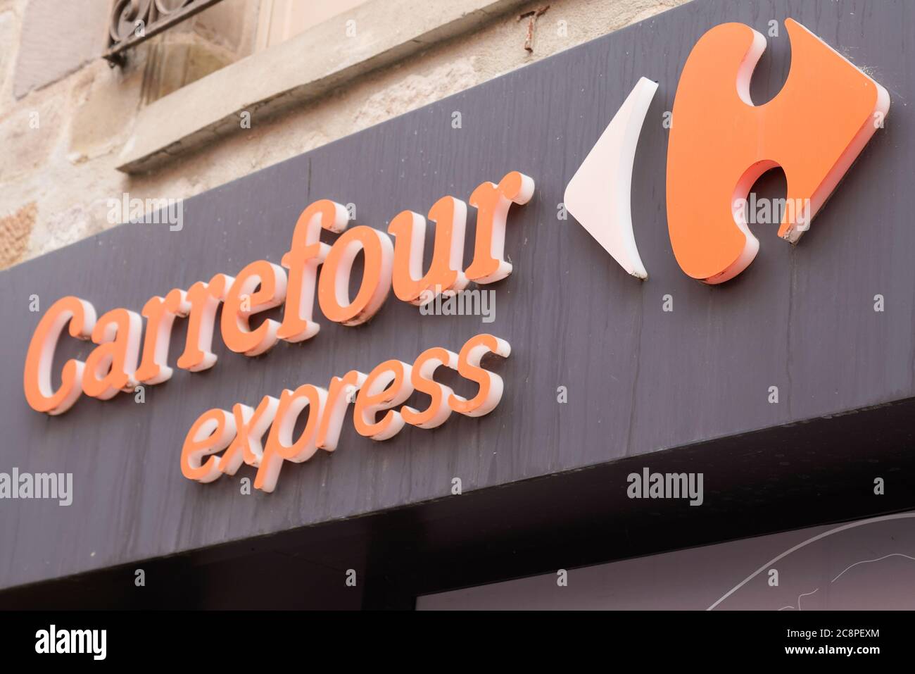Carrefour express hi-res stock photography and images - Alamy