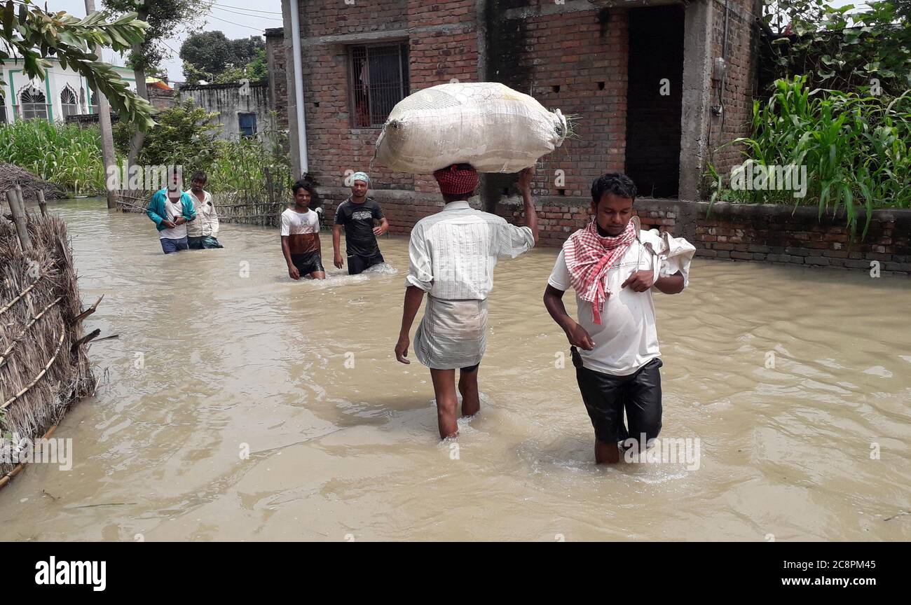 Bihar flood 2020 hi-res stock photography and images - Alamy