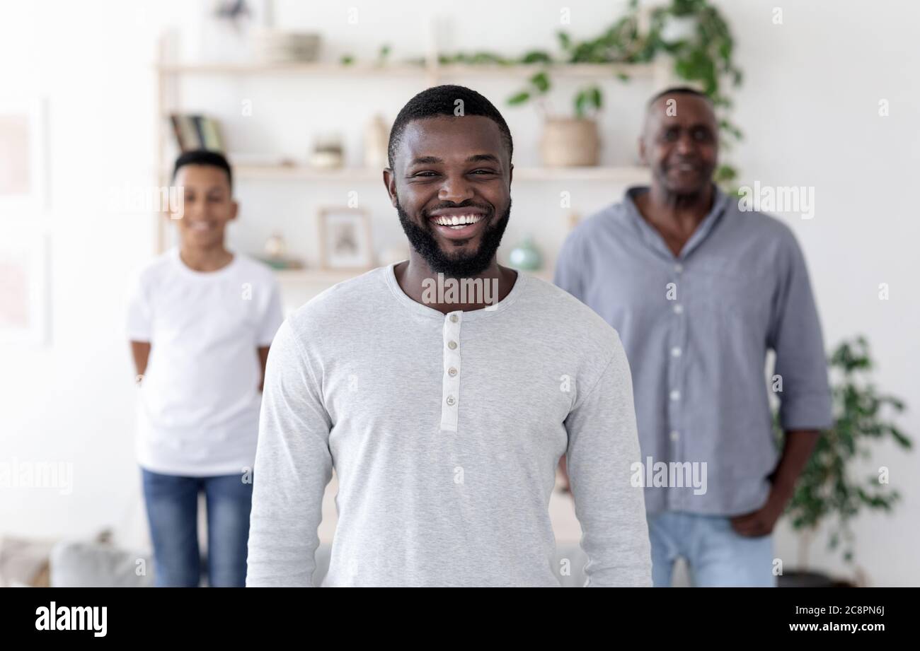 Different generations family hi-res stock photography and images - Alamy