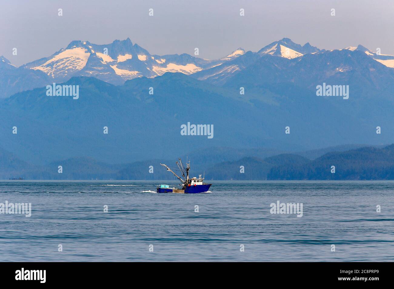 Alaska commercial fishing boat trawler vessel hi-res stock photography ...