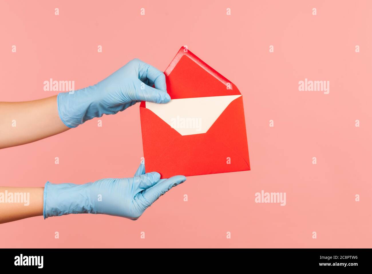 Hand out envelope hi-res stock photography and images - Alamy