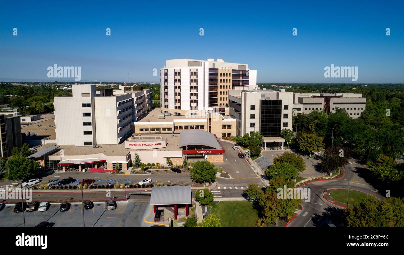 Local hospital hi-res stock photography and images - Alamy