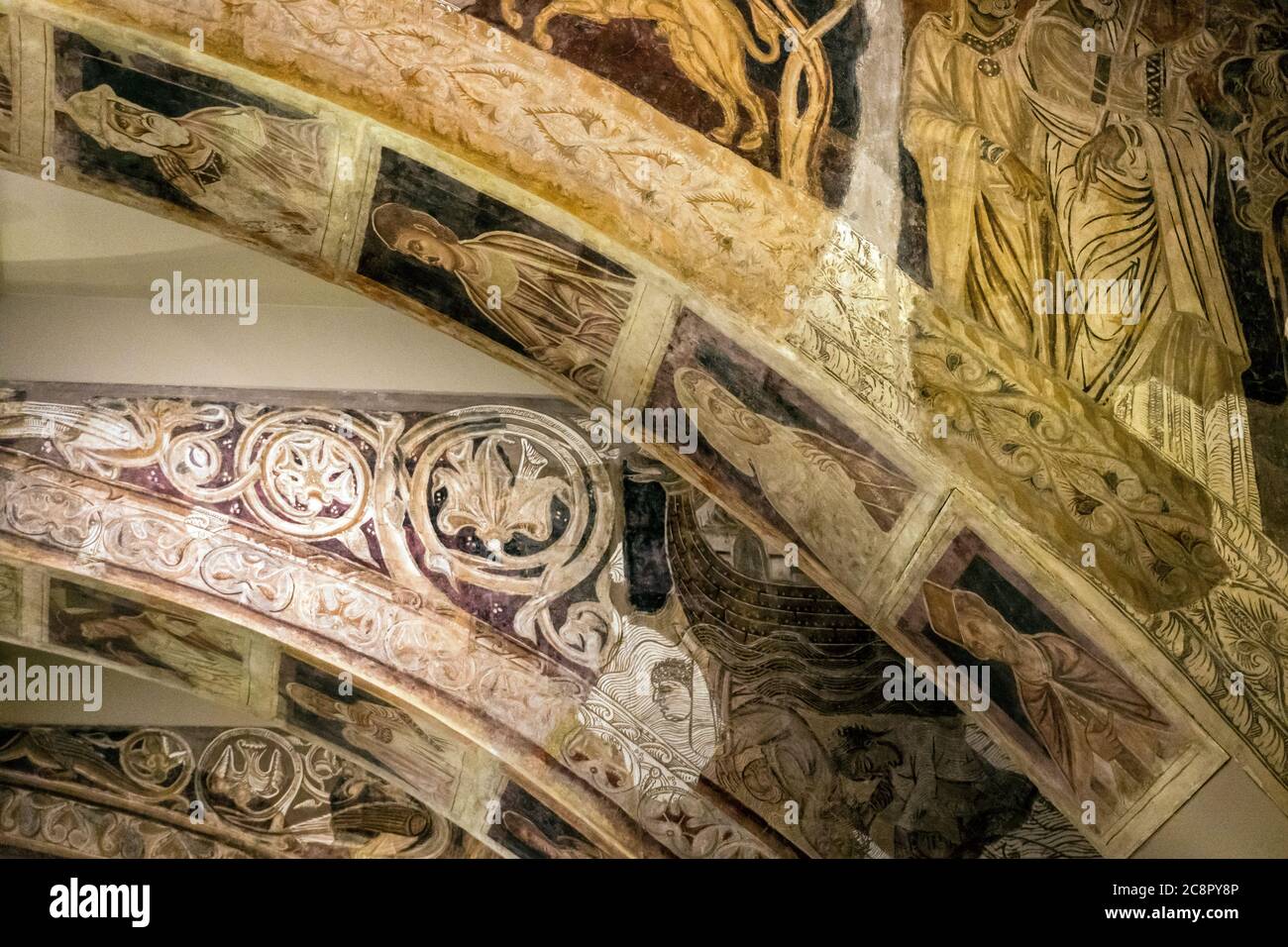 Catalan romanesque painting hi-res stock photography and images - Alamy