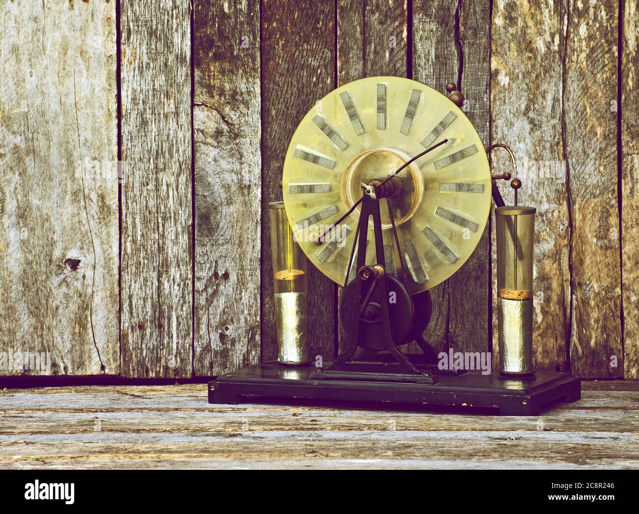 Electrically conductive hi-res stock photography and images - Alamy