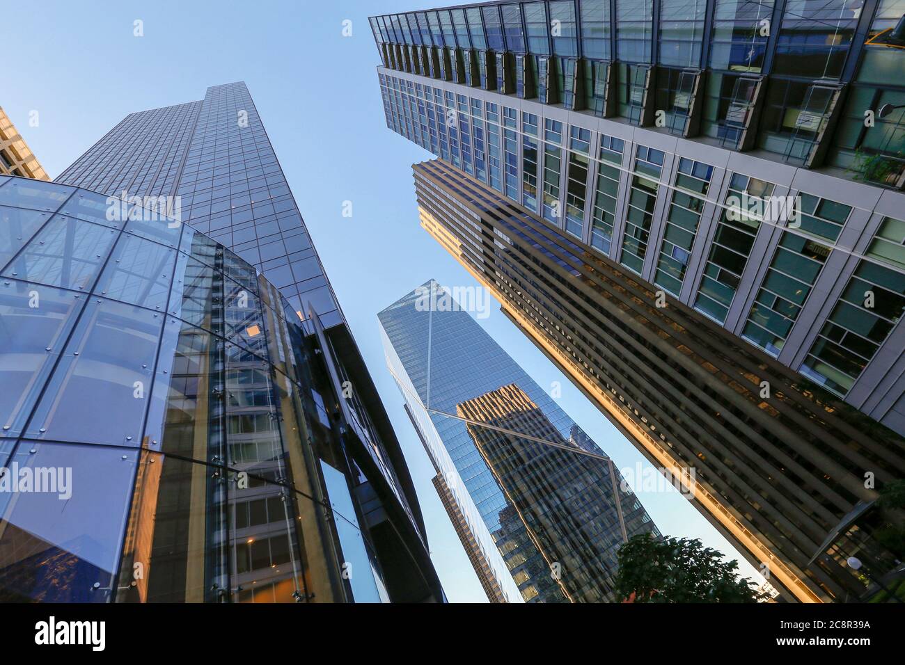 Construction downtown seattle building hi-res stock photography and ...