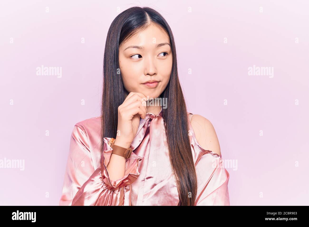 Chinese finger puzzle hi-res stock photography and images - Alamy