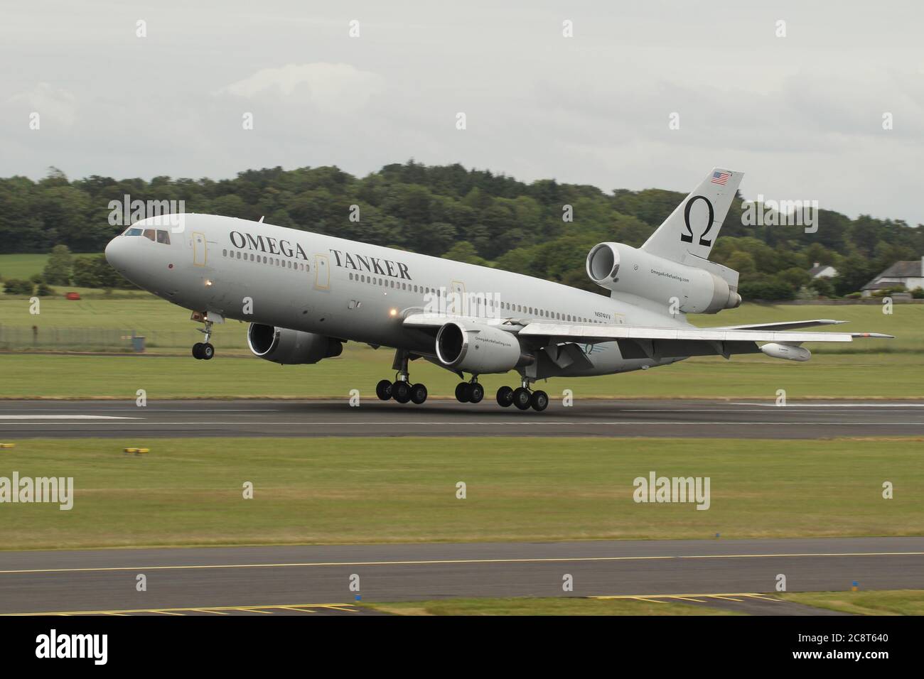 Mcdonnell douglas dc 10 40i hi-res stock photography and images - Alamy