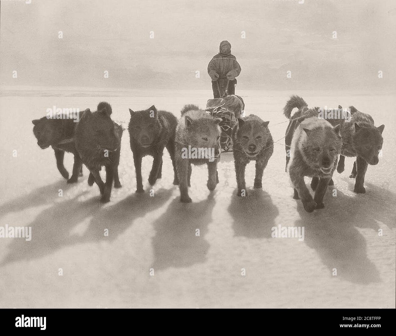 Vintage expedition hi-res stock photography and images - Alamy