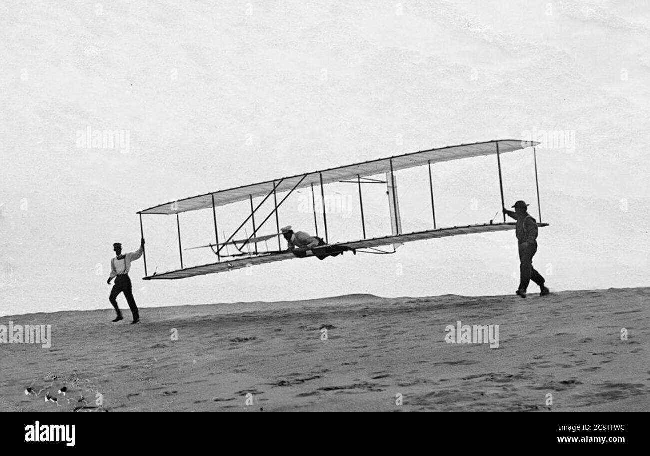 1903 wright brothers flight photograph hi-res stock photography and ...