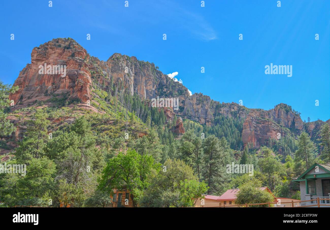 Gorgeous drive of red rock in the Oak Creek Canyon on Coconino National ...