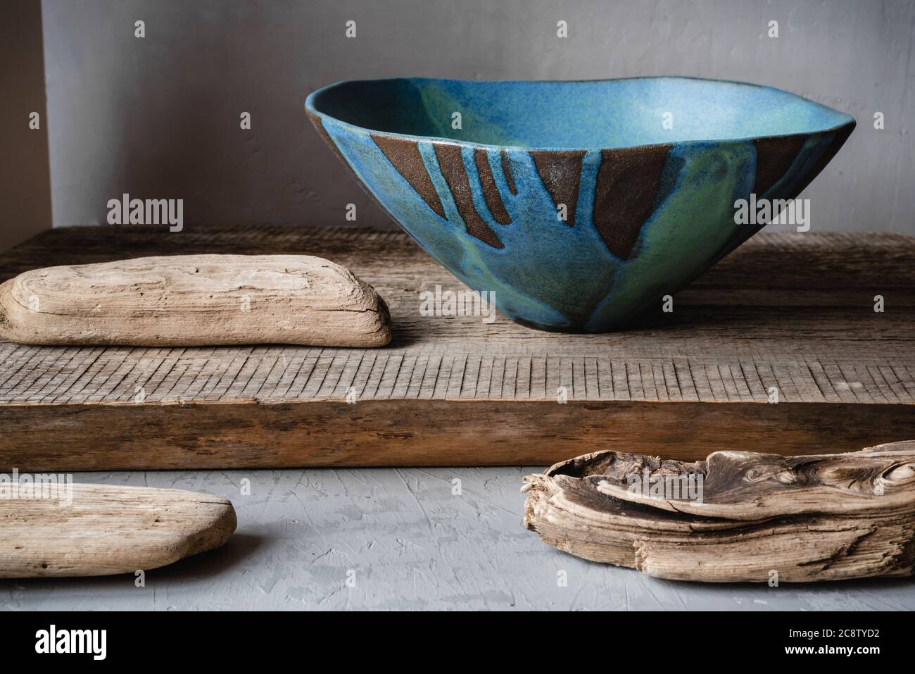 Wabi sabi pottery hi-res stock photography and images - Alamy